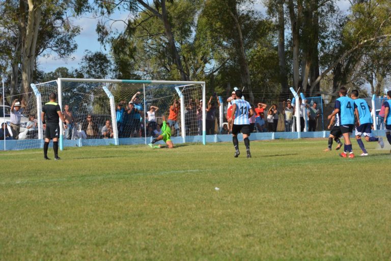EL CLÁSICO DE FORTÍN EN FOTOS – Fútbol del Oeste