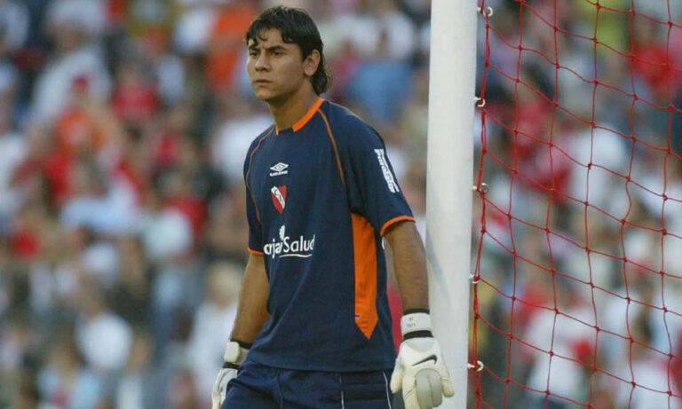 A 20 AÑOS DEL DEBUT DE OSCAR USTARI EN PRIMERA DIVISIÓN – Fútbol del Oeste